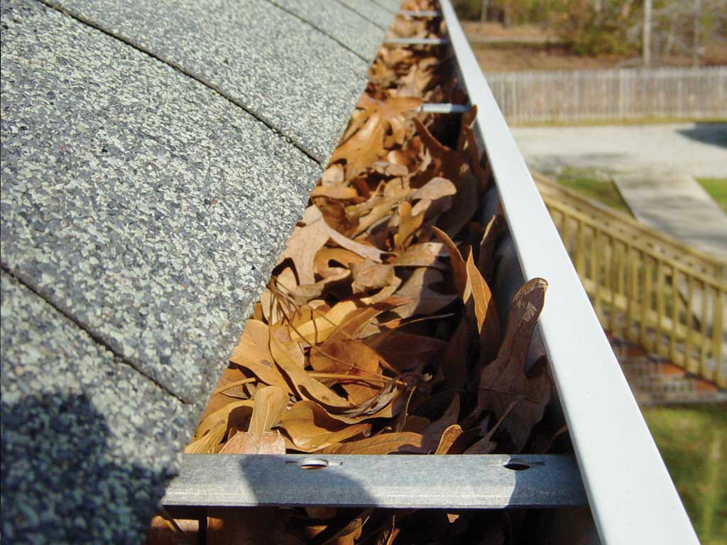 Best Gutter Cleaning Tips How To Get Rid Debris And Simple Repair 