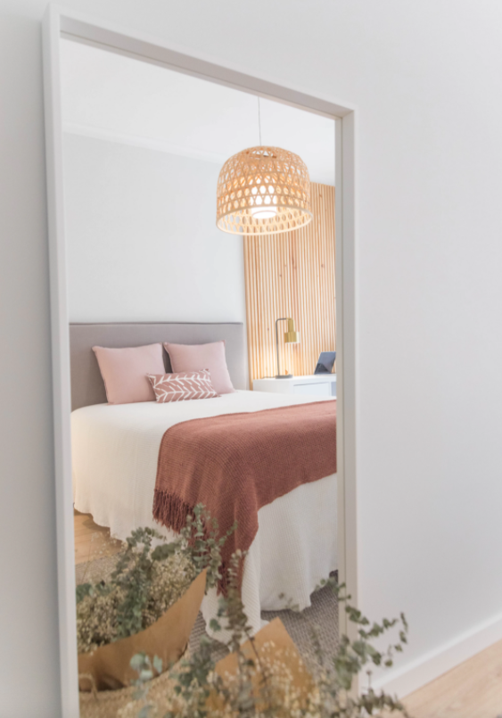 How To Properly Layout A Small Bedroom Better HouseKeeper